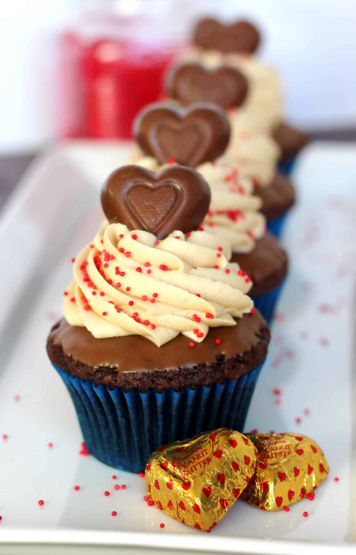 14 Adorable Valentine's Day Cupcakes