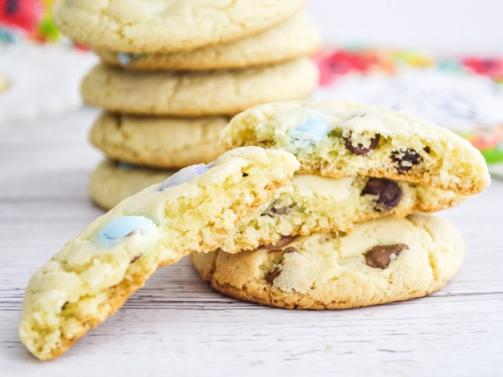 Easy Yellow Cake Mix Chocolate Chip Cookie Recipe (for Spring!)