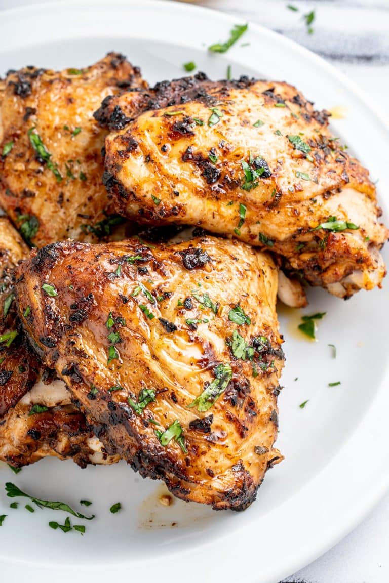 Crispy Air Fryer Chicken Thighs in the Ninja Foodi - Top Reviewed!