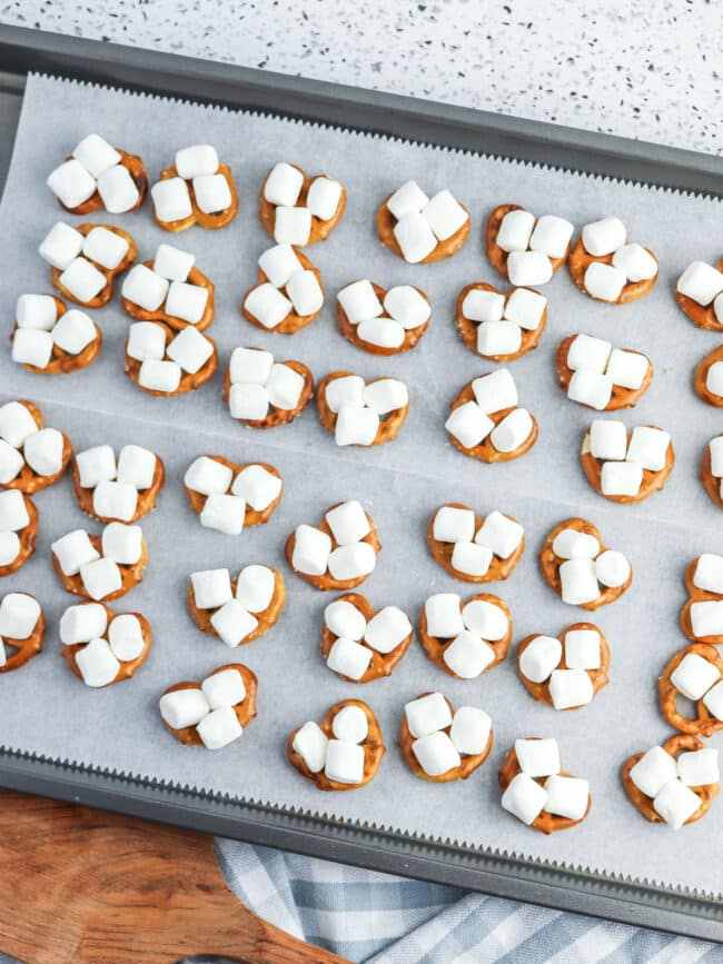 Pretzel s'mores are your new favorite road trip snack - Just is a Four ...